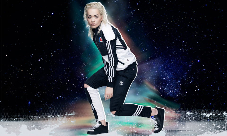 Saltos e calças Track? Rita Ora mostra como pode funcionar - Estilo Sugar